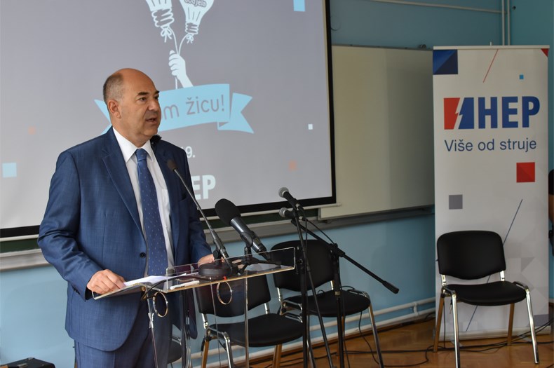 HEP grupa - HEP nagradio 37 najboljih mladih matematičara, fizičara i elektrotehničara