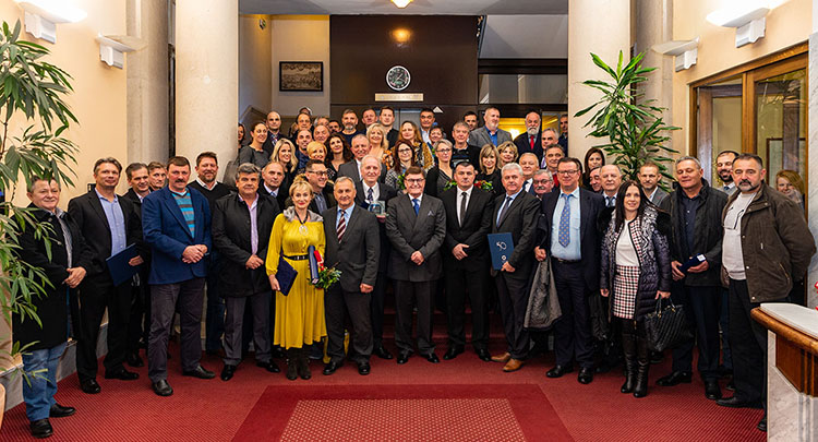 HEP Opskrba d.o.o. - HEP Opskrba dobila priznanje od Udruženja obrtnika ...